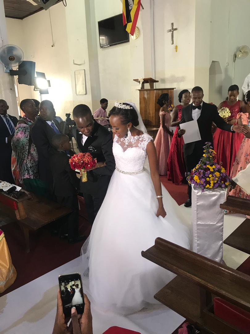 PHOTOS: Sports Journalist Allan Darren Kyeyune ties the knot - Matooke ...